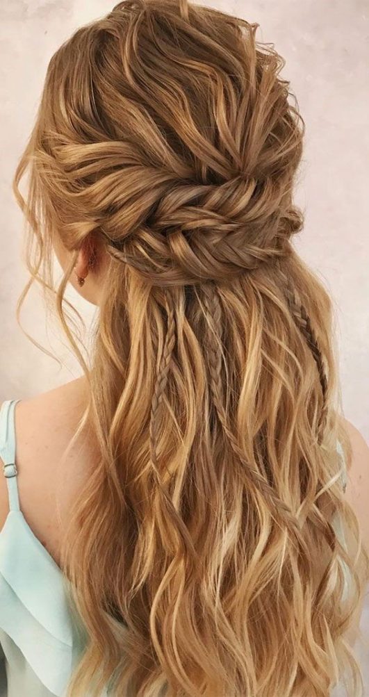 Cabelos Loiro Natural: Inspirações e Dicas Práticas para Realçar a Cor